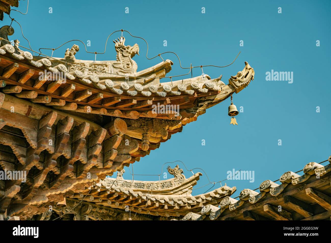Detail view of a traditional Chinese architecture Stock Photo - Alamy