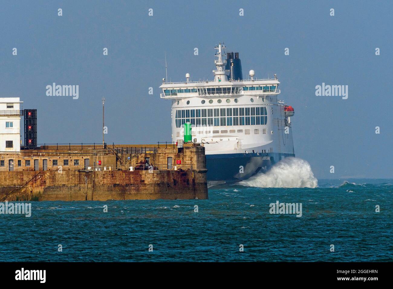 The DFDS cross-Channel ferry Dover Seaways arriving at the British port ...