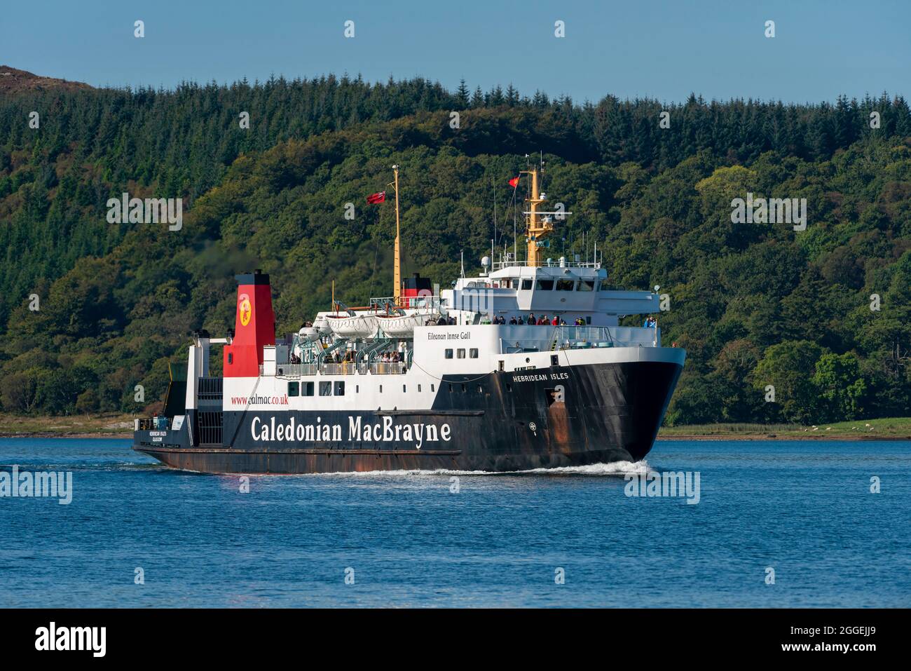 The Caledonian MacBrayne (CalMac) ferry Hebridean Isles linked ...