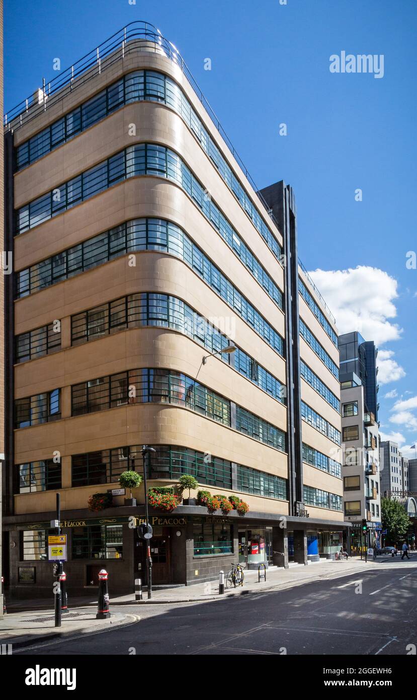 London art deco modernist style hi-res stock photography and images - Alamy