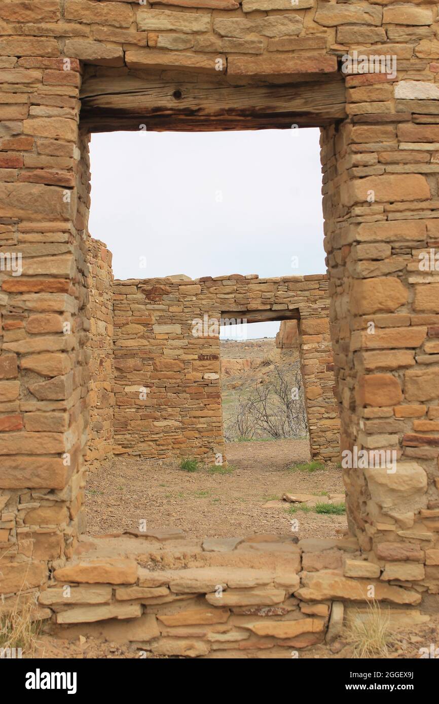 Ancient doors in the ruins Stock Photo - Alamy