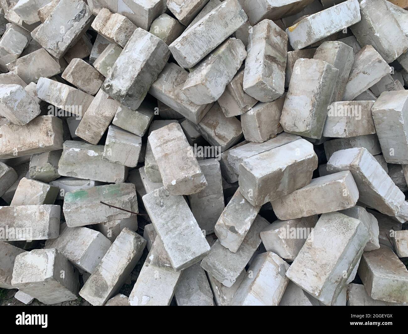 Stack of White Bricks. Bricks Background Stock Photo - Alamy