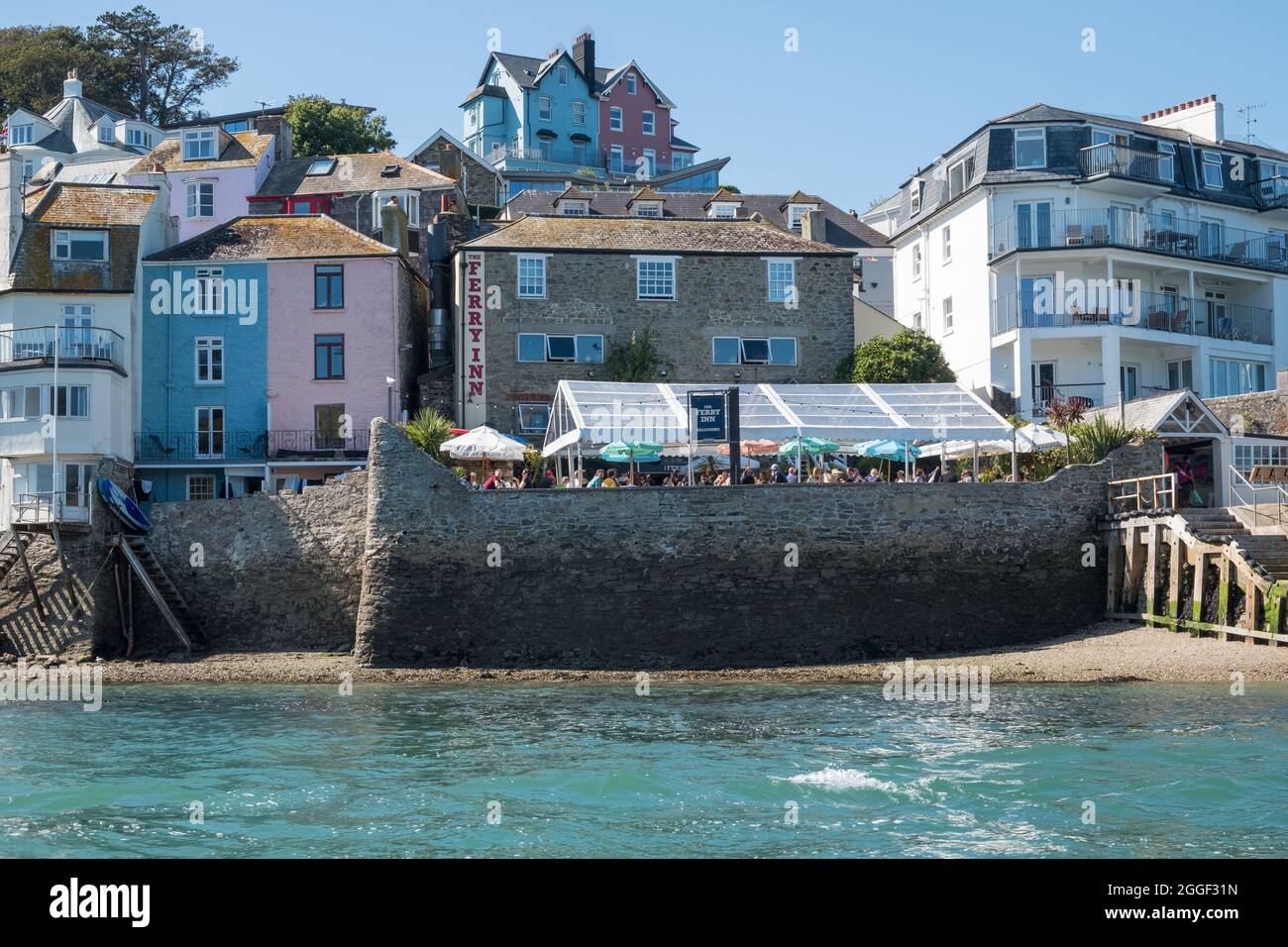 Ferry inn garden hi-res stock photography and images - Alamy