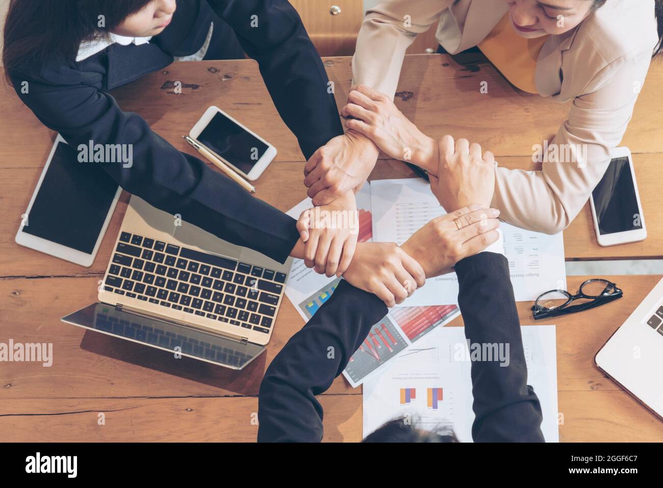 Mission vision business team building identity corporate teamwork ...