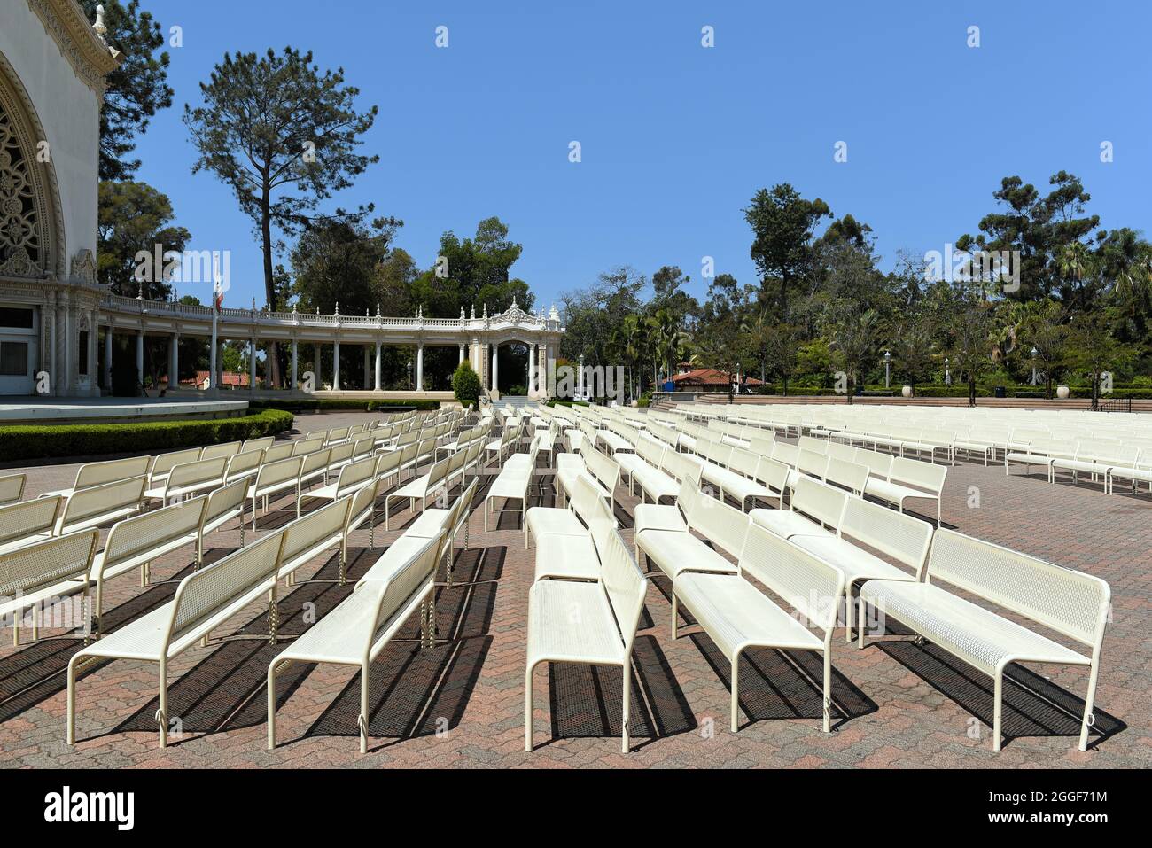 SAN DIEGO, CALIFORNIA - 25 AUG 2021: Seating at Spreckels Organ ...