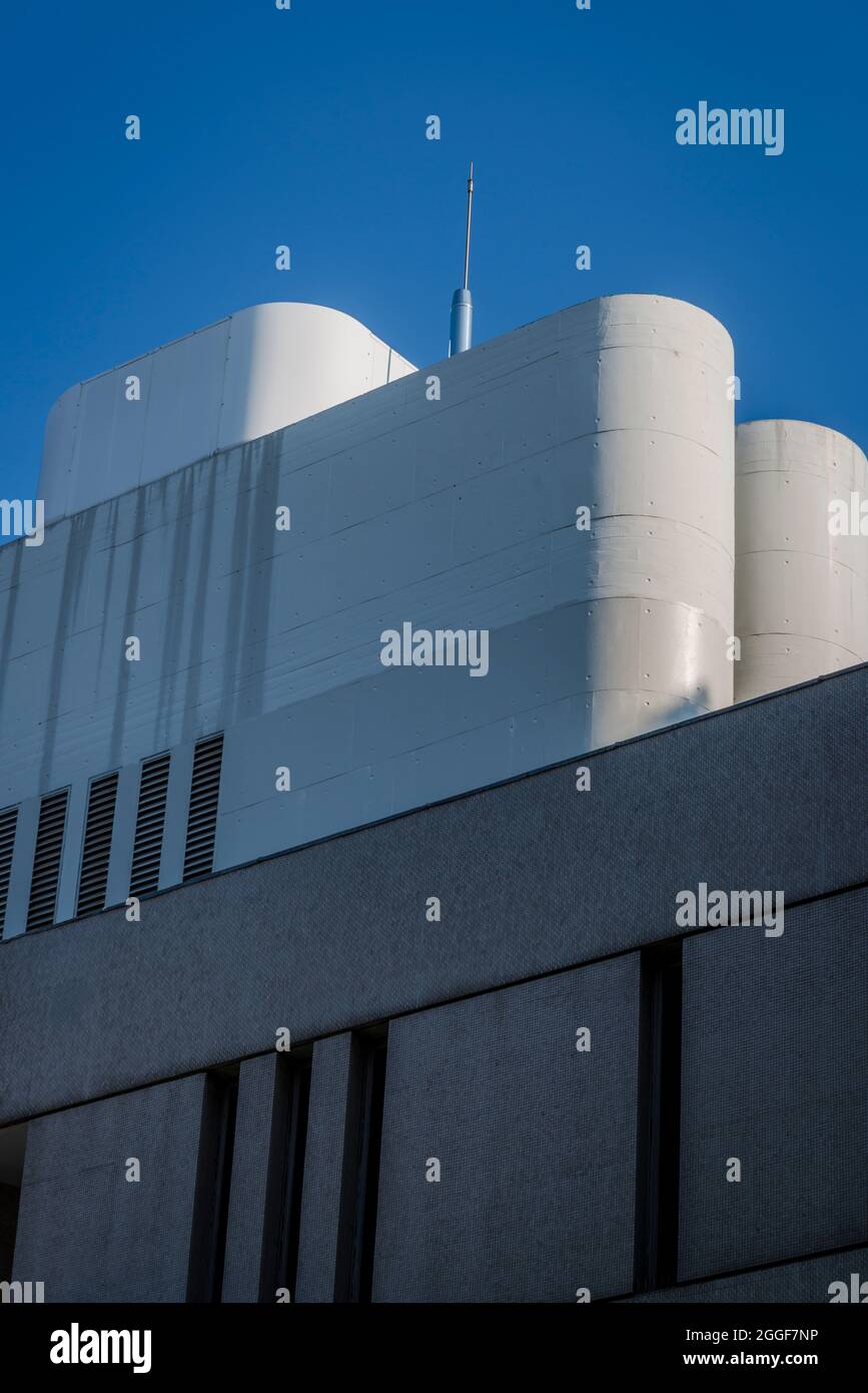 Headquarters of the Royal College of Physicians (RCP), a Grade I listed ...