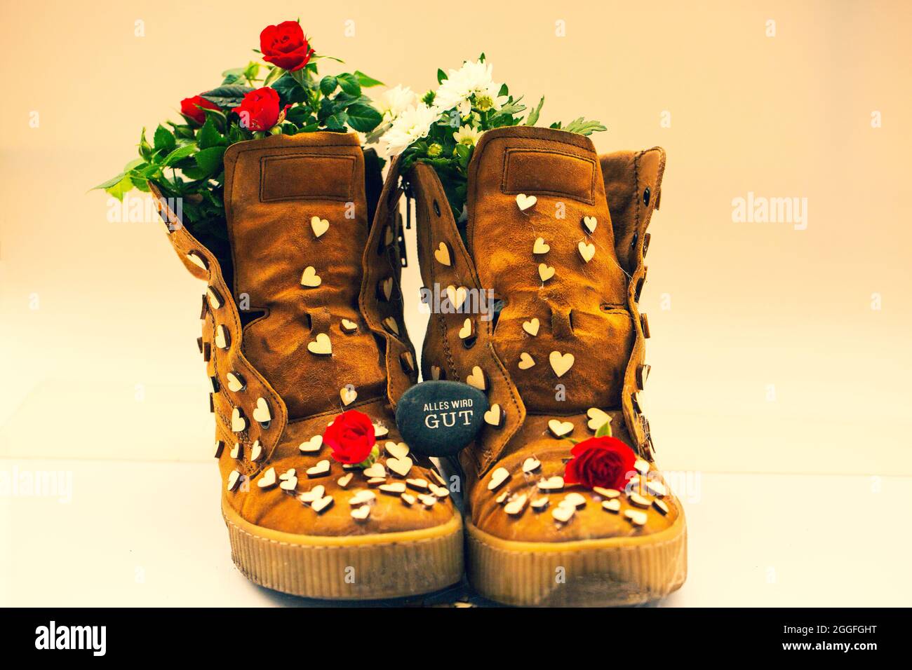 old shoes with hearts and roses, background Stock Photo - Alamy