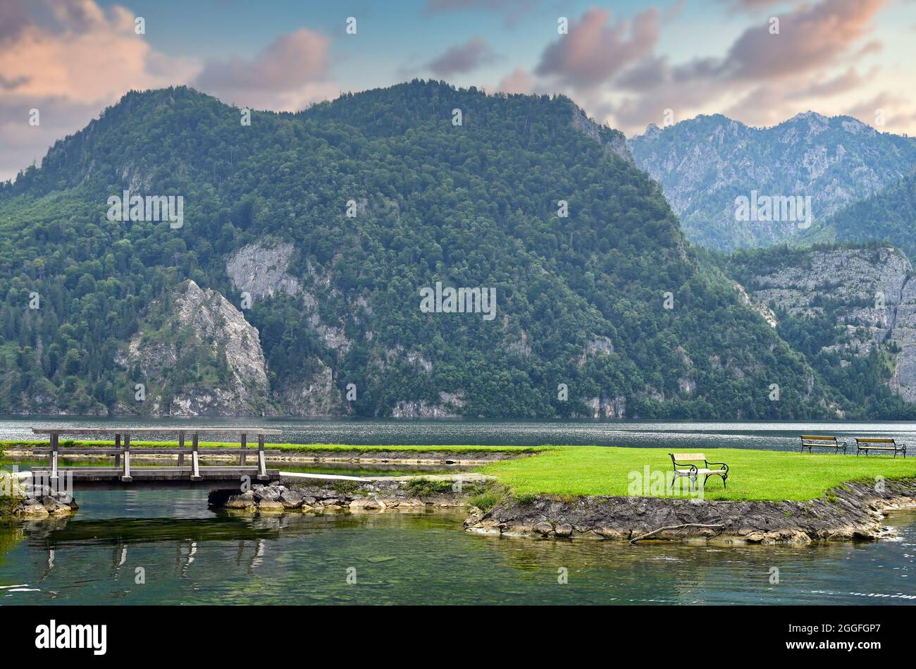 Lake Traun Traunsee in Traunkirchen Upper Austria Stock Photo - Alamy
