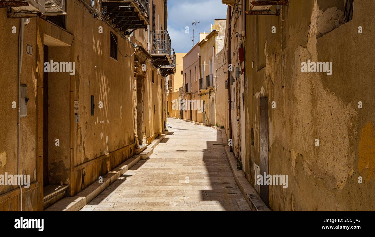 view of the old town of Marsala, Sicily, Italy Stock Photo - Alamy