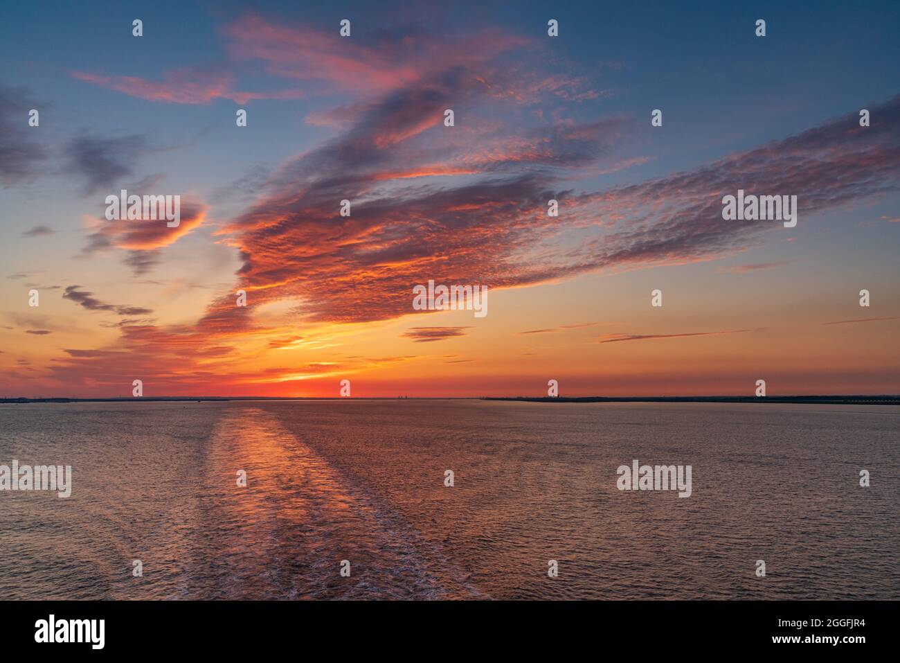 Sunk island hi-res stock photography and images - Alamy