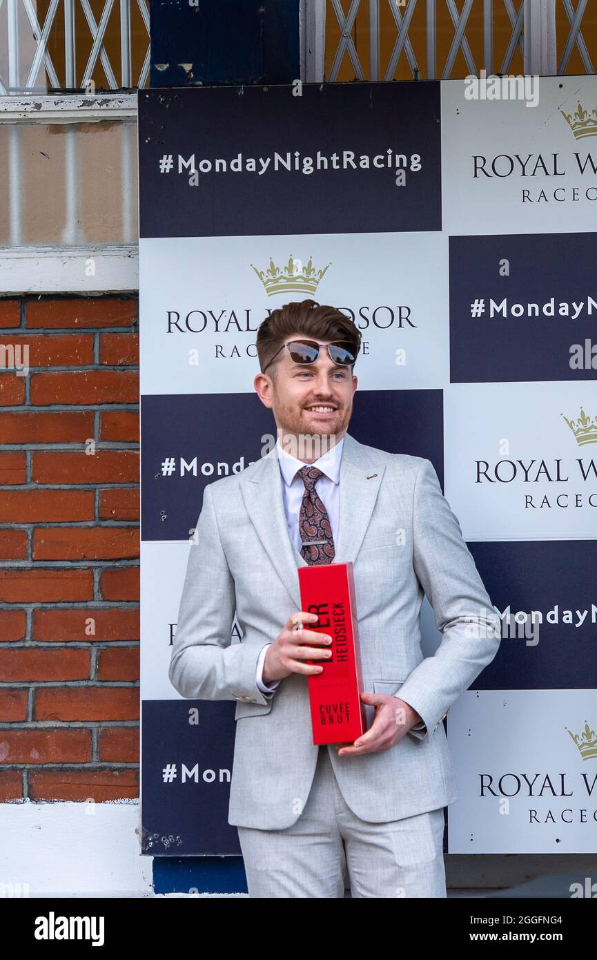 Windsor, Berkshire, UK. 28th August, 2021. Finalists in the Best ...