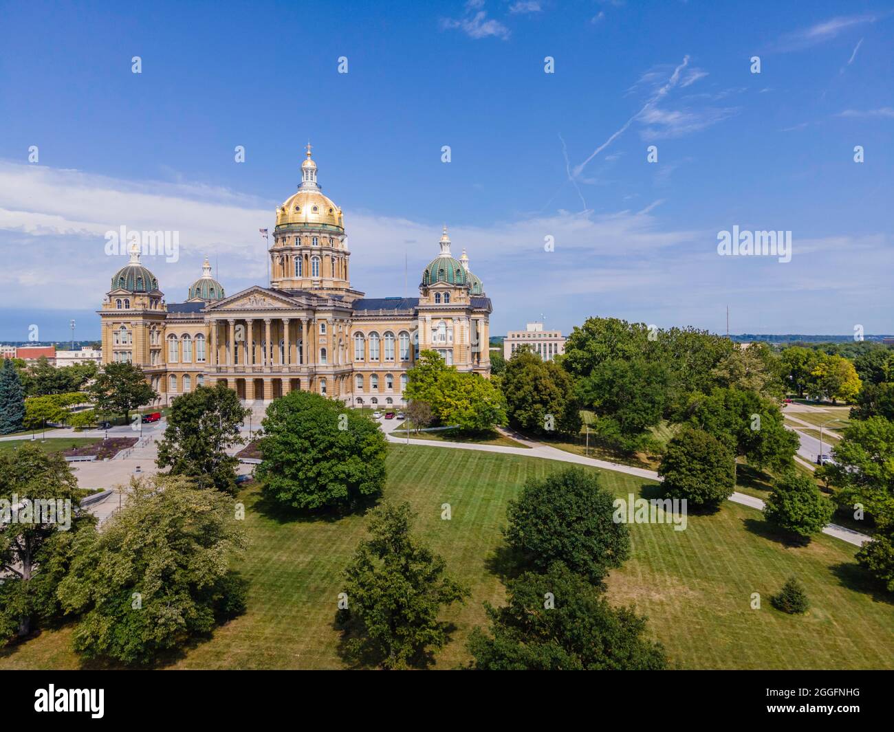 Iowa state capitol aerial hi-res stock photography and images - Alamy