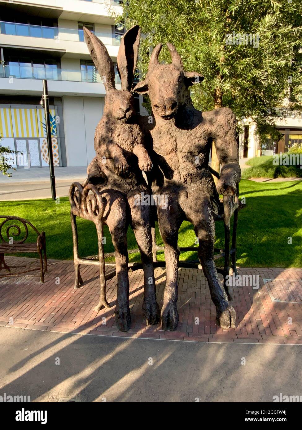 Giant sized animals at Canary Wharf, London, United Kingdom Stock Photo ...