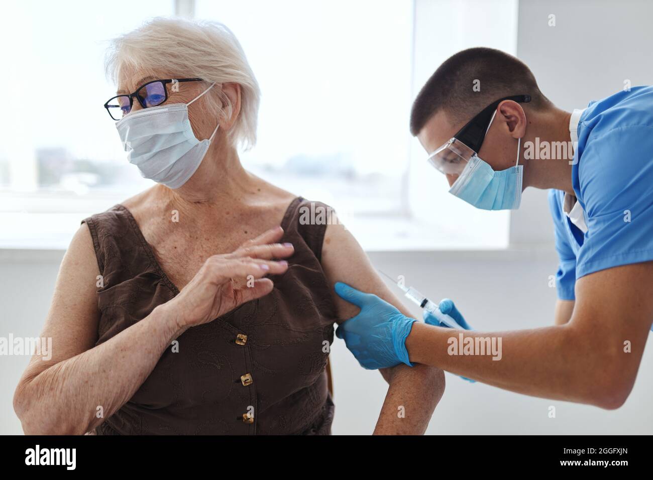 patient next to doctor vaccination hospital immunity protection Stock ...