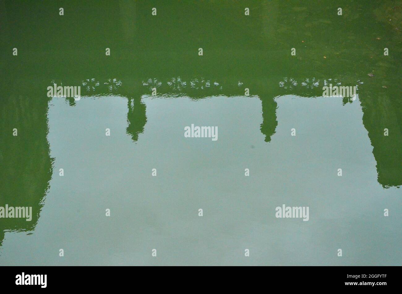 Roman Baths Reflection Stock Photo - Alamy