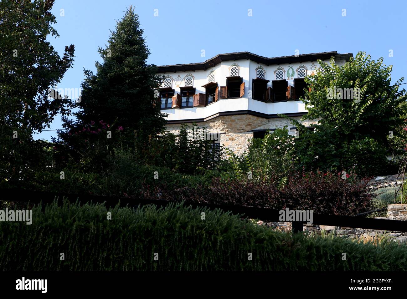 Street and houses view at Vizitsa village of Pelion, Greece Stock Photo ...