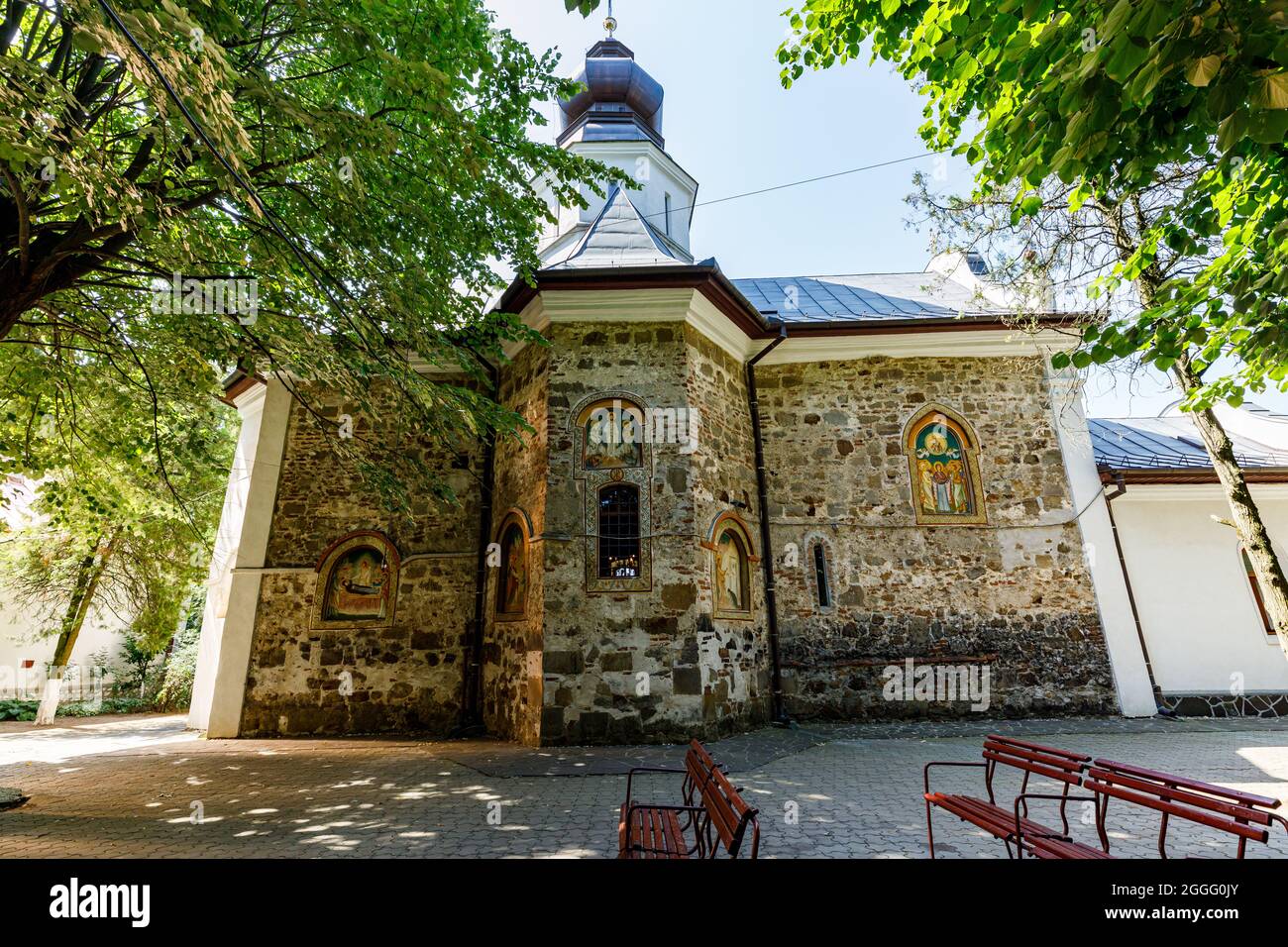Arad temple hi-res stock photography and images - Alamy