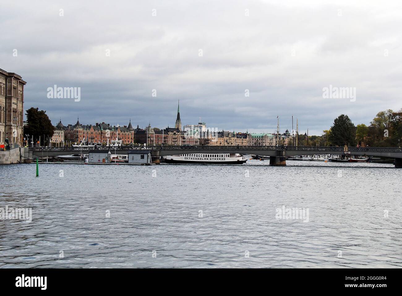 Skeppsholmsbron bridge hi-res stock photography and images - Alamy