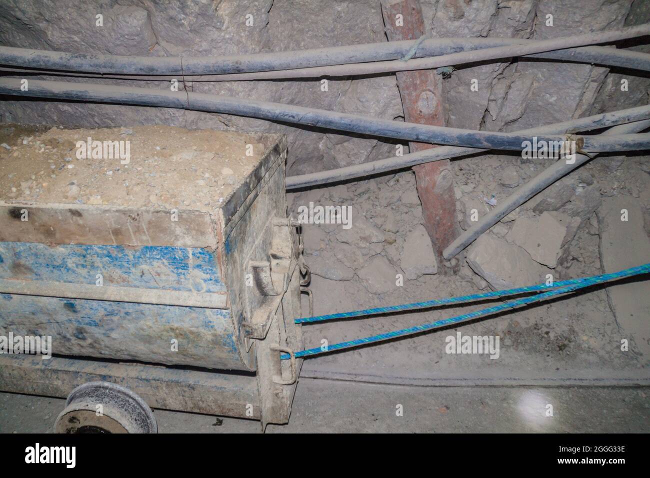 Mine wagon inside Cerro Rico mine in Potosi, Bolivia Stock Photo - Alamy