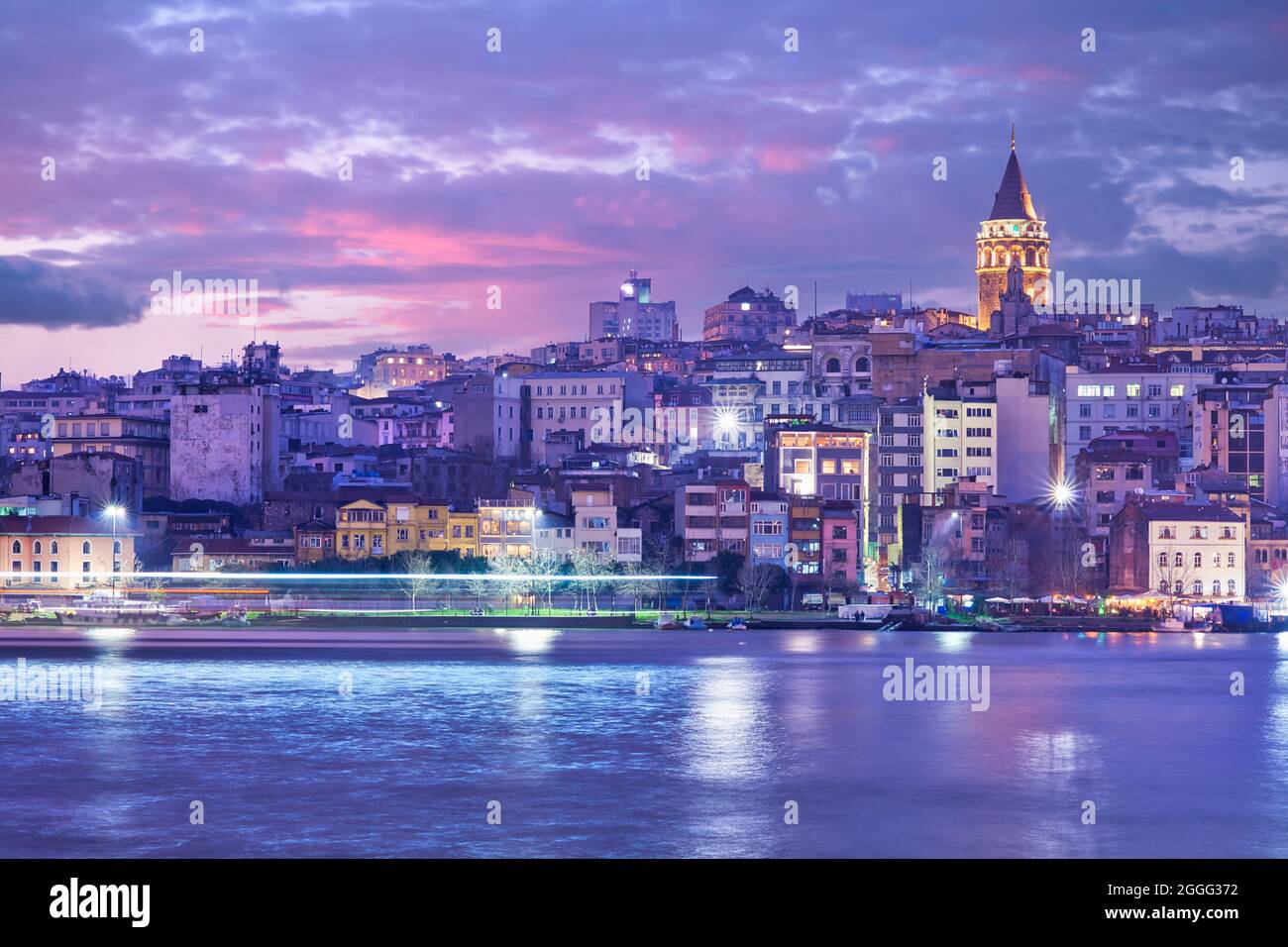 Galata Tower Beyo?lu in Istanbul, Turkey during a purple starry night ...