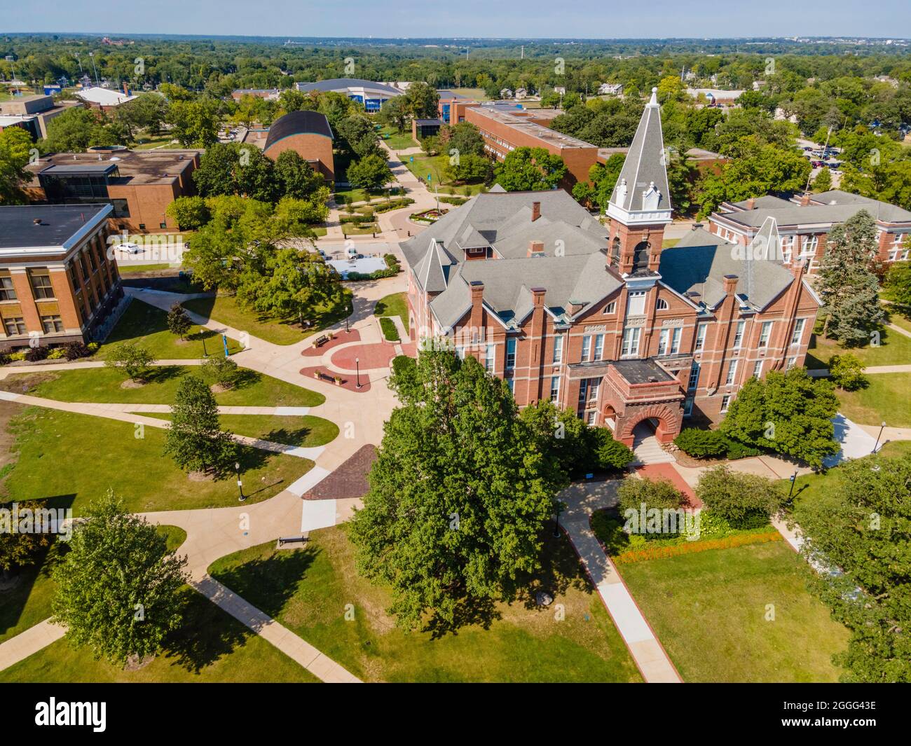 Howard university business school hi-res stock photography and images ...