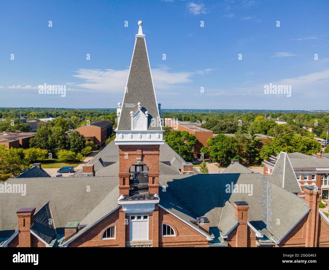 Aerial photograph of Drake University, a liberal arts university in Des ...