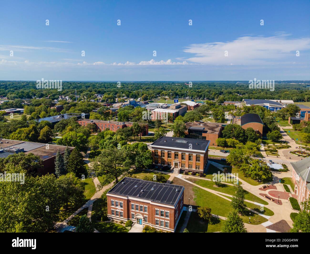 Aerial photograph of Drake University, a liberal arts university in Des ...