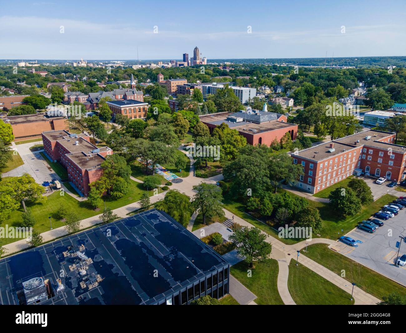 Aerial photograph of Drake University, a liberal arts university in Des ...