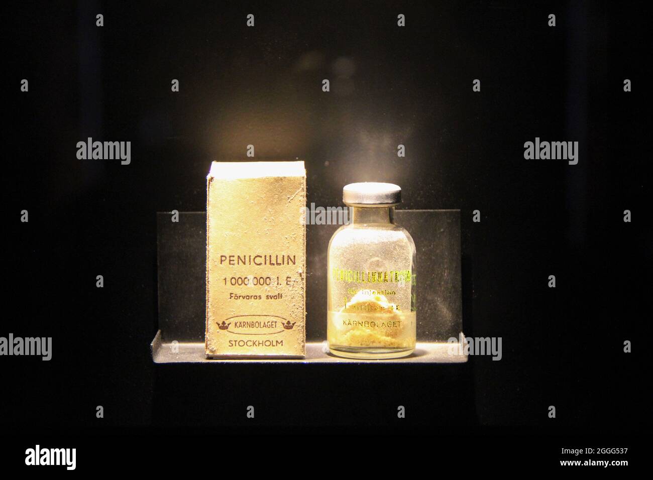 The First Original Penicillin Bottle Stock Photo - Alamy