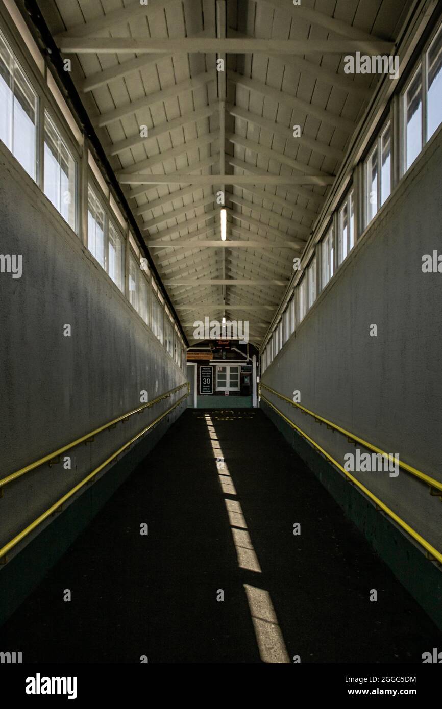 Brighton train station building hi-res stock photography and images - Alamy