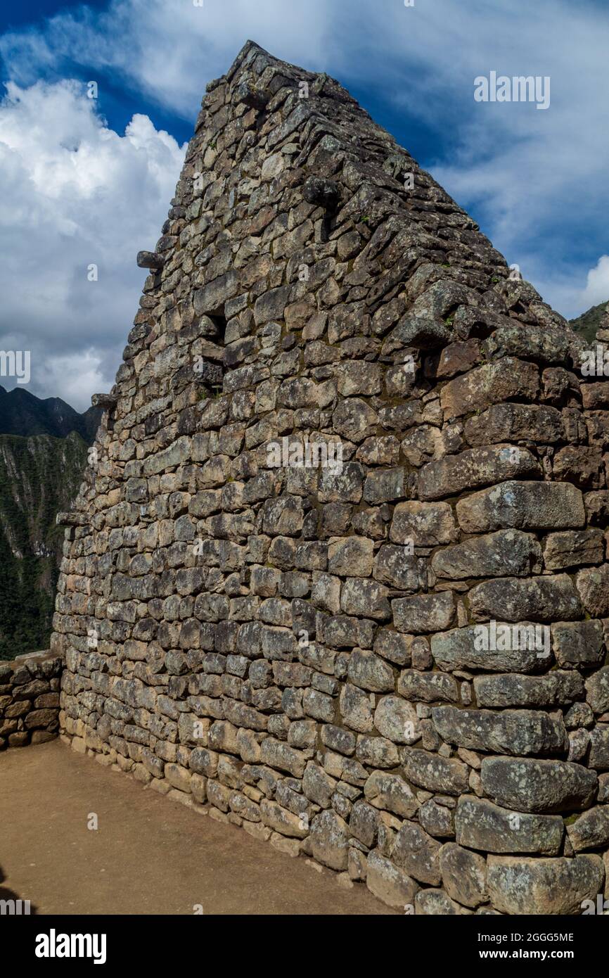 Preserved building at Machu Picchu ruins, Peru Stock Photo - Alamy