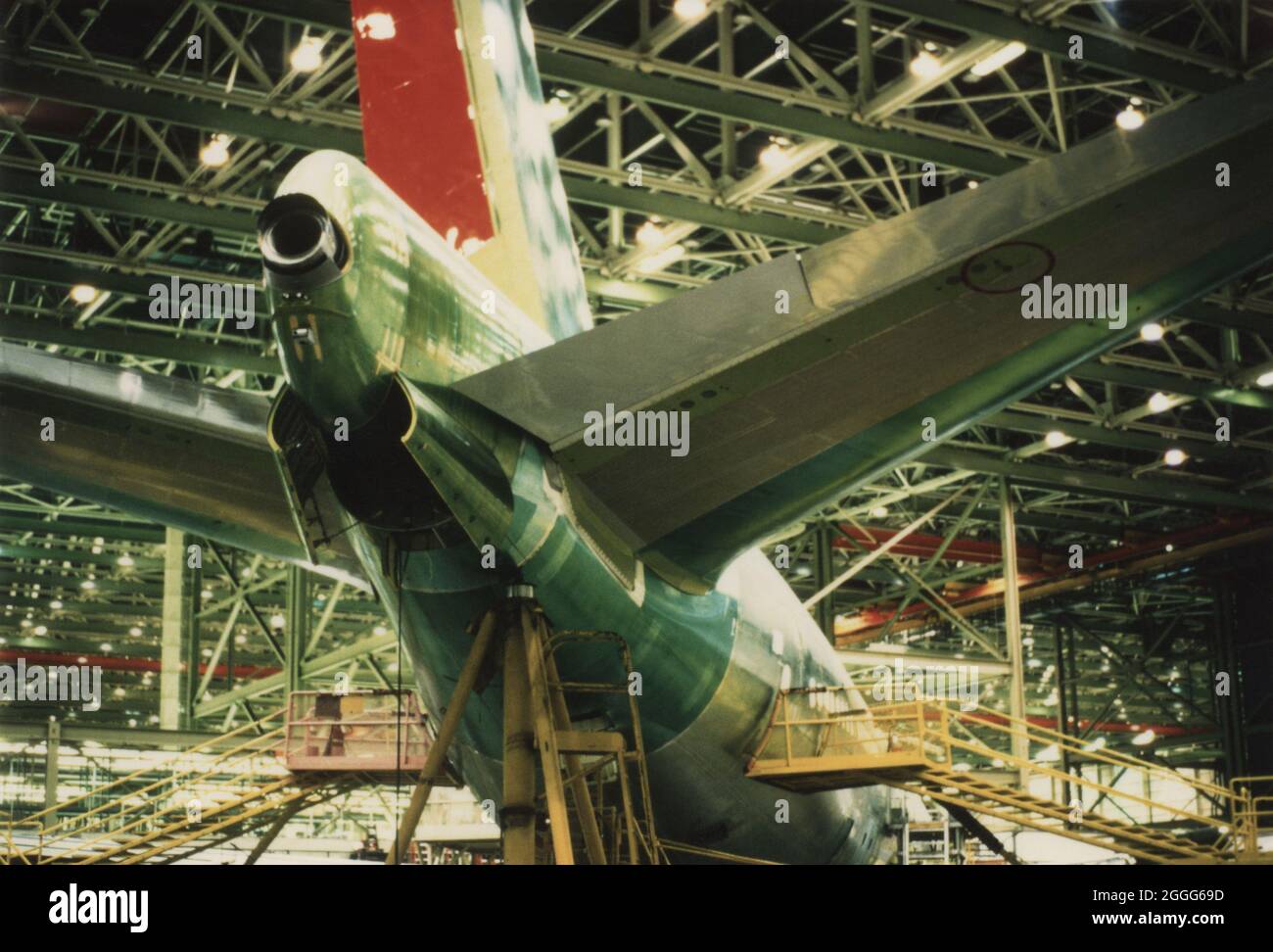 Commercial aircraft build hi-res stock photography and images - Alamy