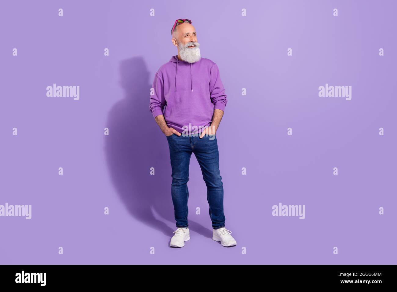 Full length body size view of attractive cheerful grey-haired man ...