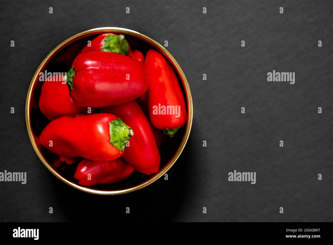 Black peper on food hi-res stock photography and images - Alamy