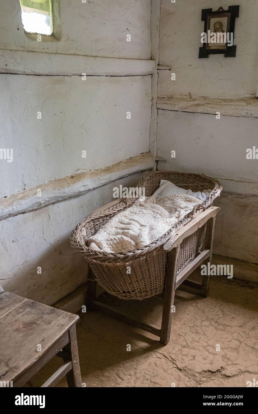 Living crib hi-res stock photography and images - Alamy