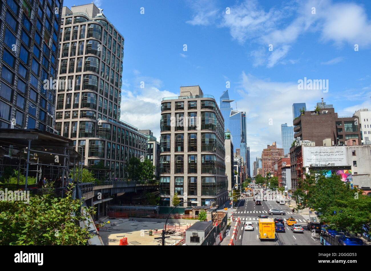 High line observation deck hi-res stock photography and images - Alamy