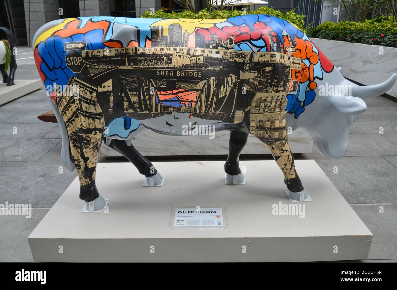 New York, United States. 31st Aug, 2021. A 87 inches cow sculpture is ...
