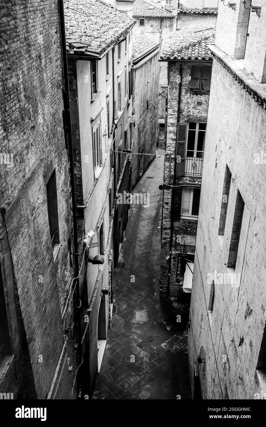 Back by street Black and White Stock Photos & Images - Alamy
