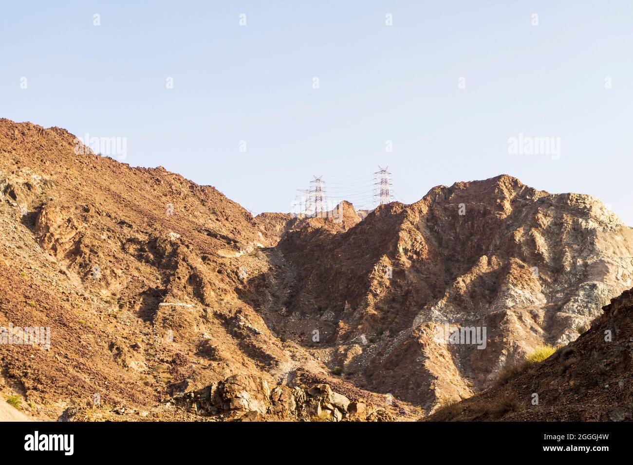Mountains surrounding Al Al Rafisah Dam in Sharjah Emirate Stock Photo ...