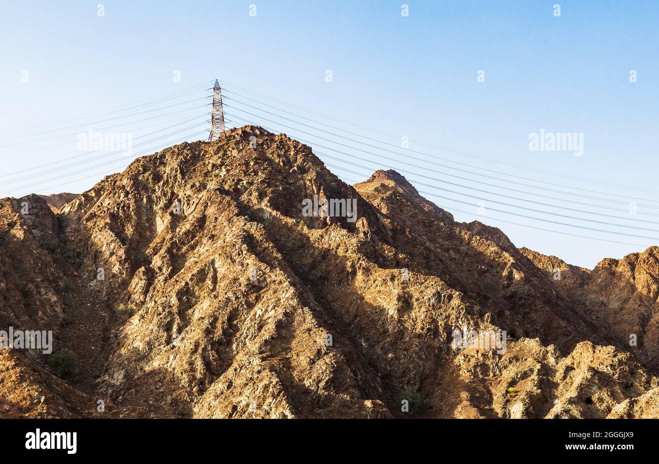 Mountains surrounding Al Al Rafisah Dam in Sharjah Emirate Stock Photo ...