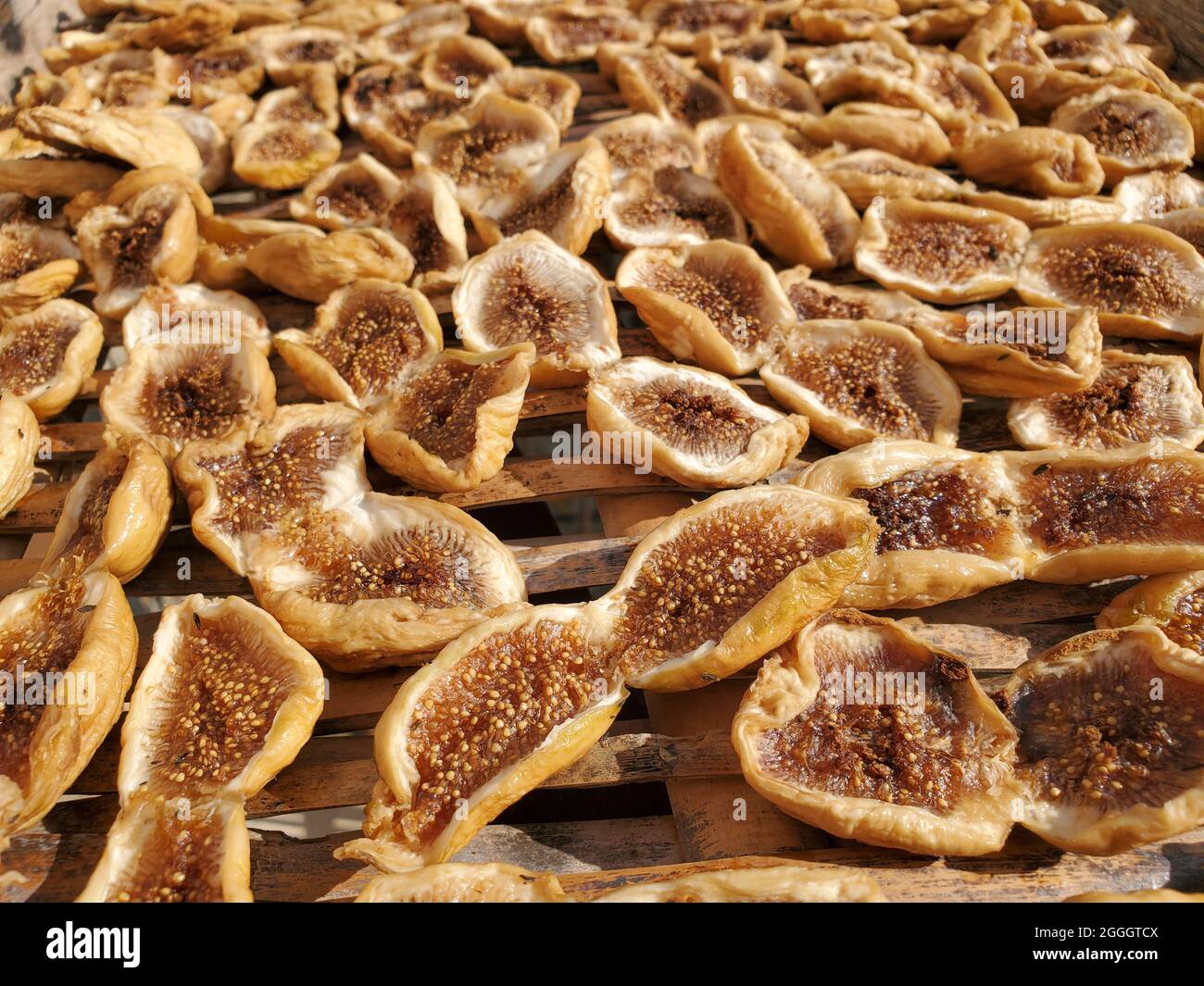 Traditional dried italian figs on summer sun light,healthy food ...