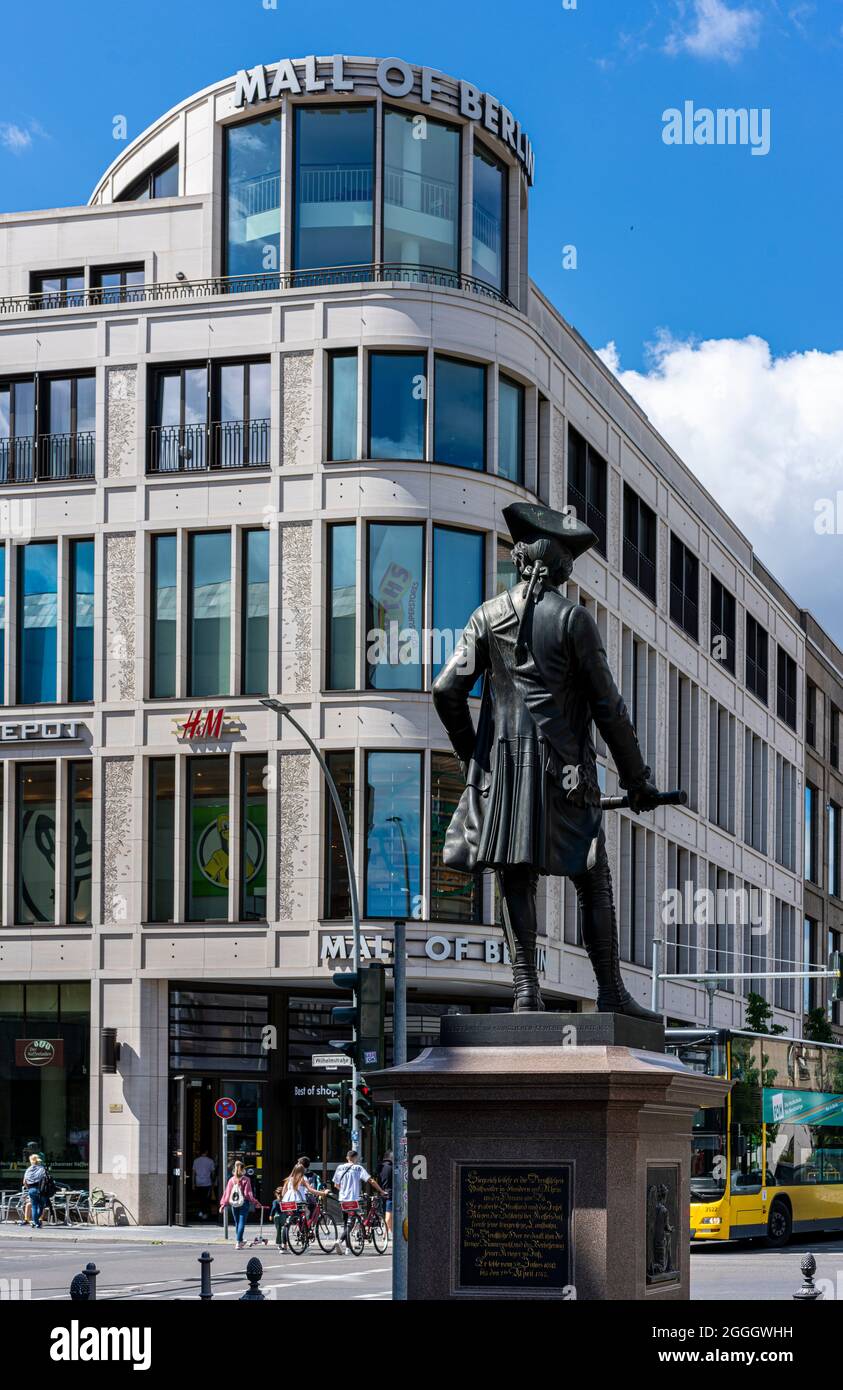 Sculpture On Wilhelmplatz In Front Of The Mall Of Berlin Stock Photo ...