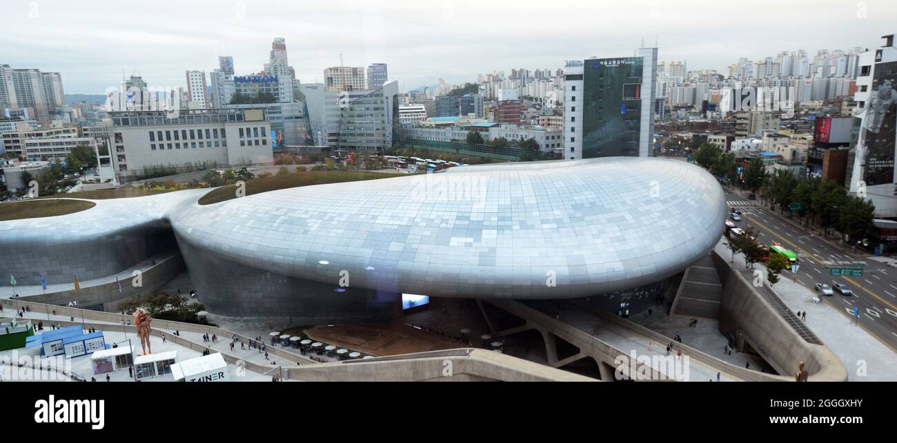 Aerial dongdaemun design plaza hi-res stock photography and images - Alamy