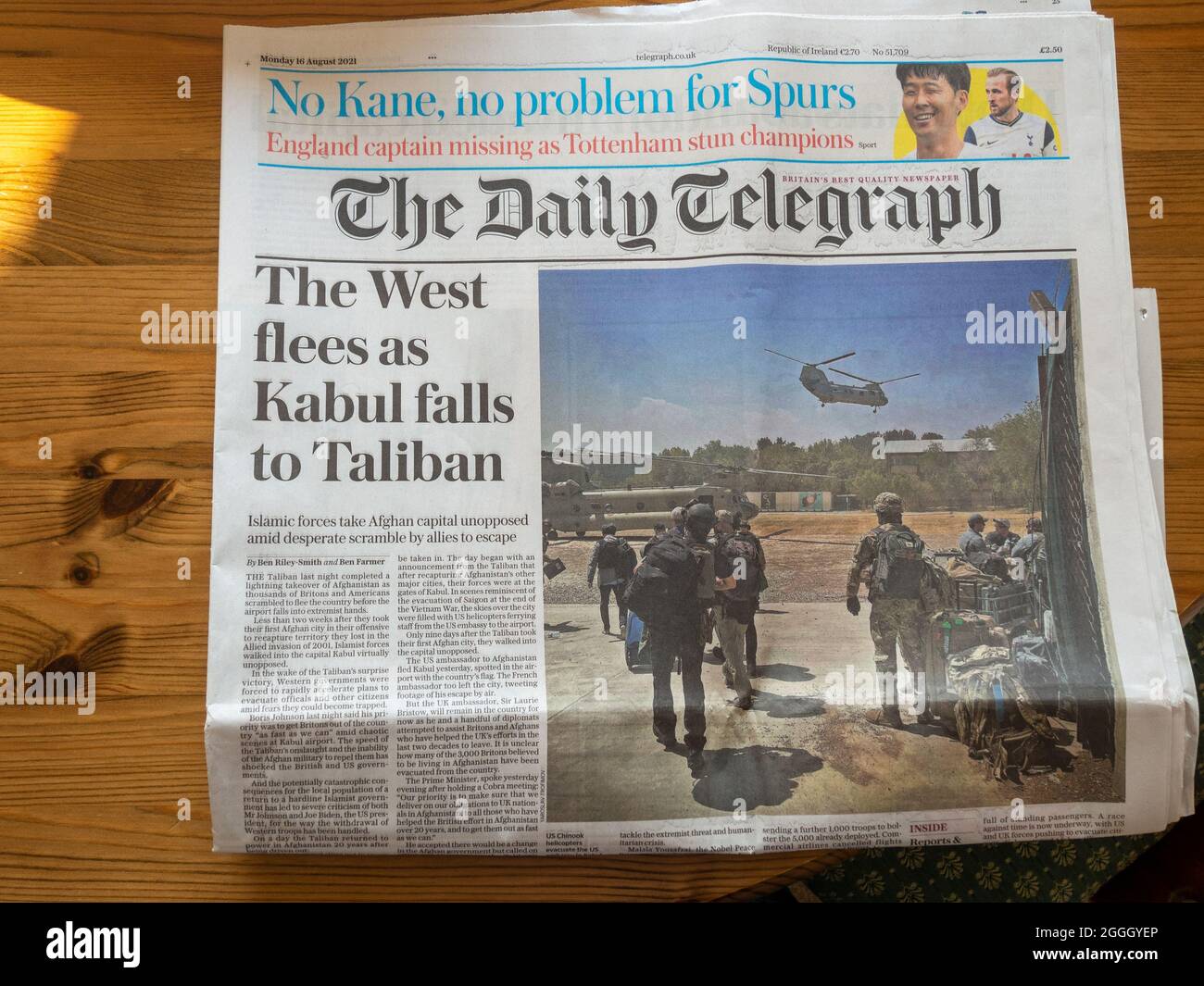 English newspaper hi-res stock photography and images - Alamy