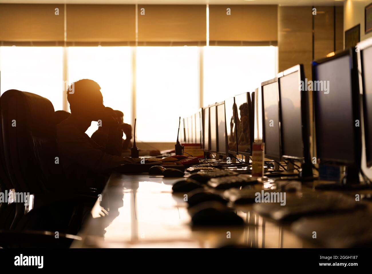 Lab workstation hi-res stock photography and images - Alamy