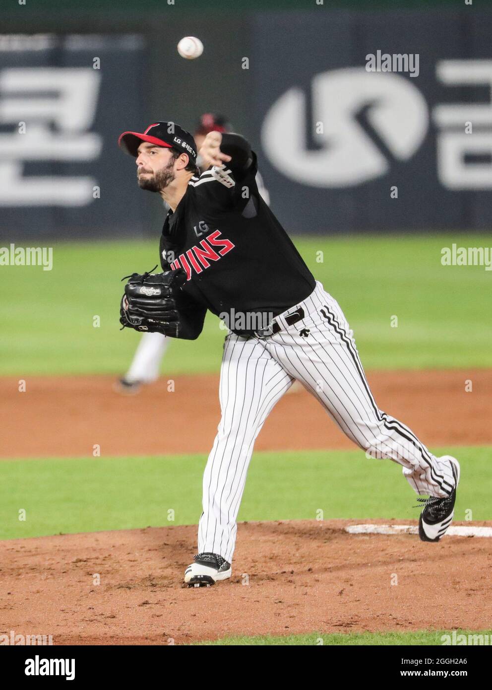 01st Sep, 2021. LG Twins' Andrew Suarez Andrew Suarez of LG Twins ...