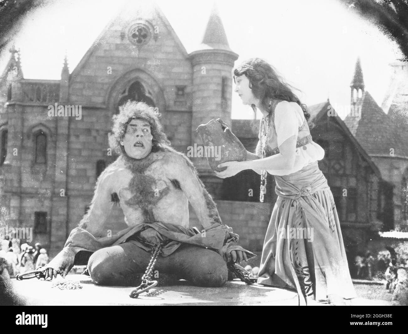 Hunchback of Notre Dame 1920 vintage still Stock Photo - Alamy