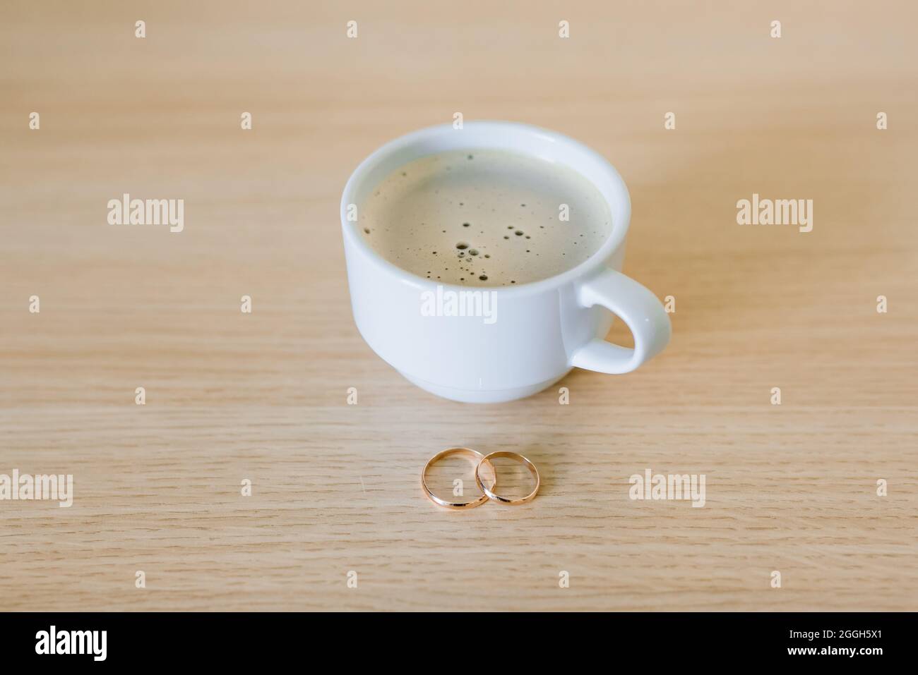 Platinum coffee hi-res stock photography and images - Alamy
