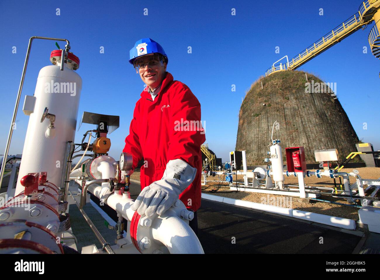 THE GPL (LIQUIFIED PETROLEUM GAS) AT TOTAL Stock Photo - Alamy