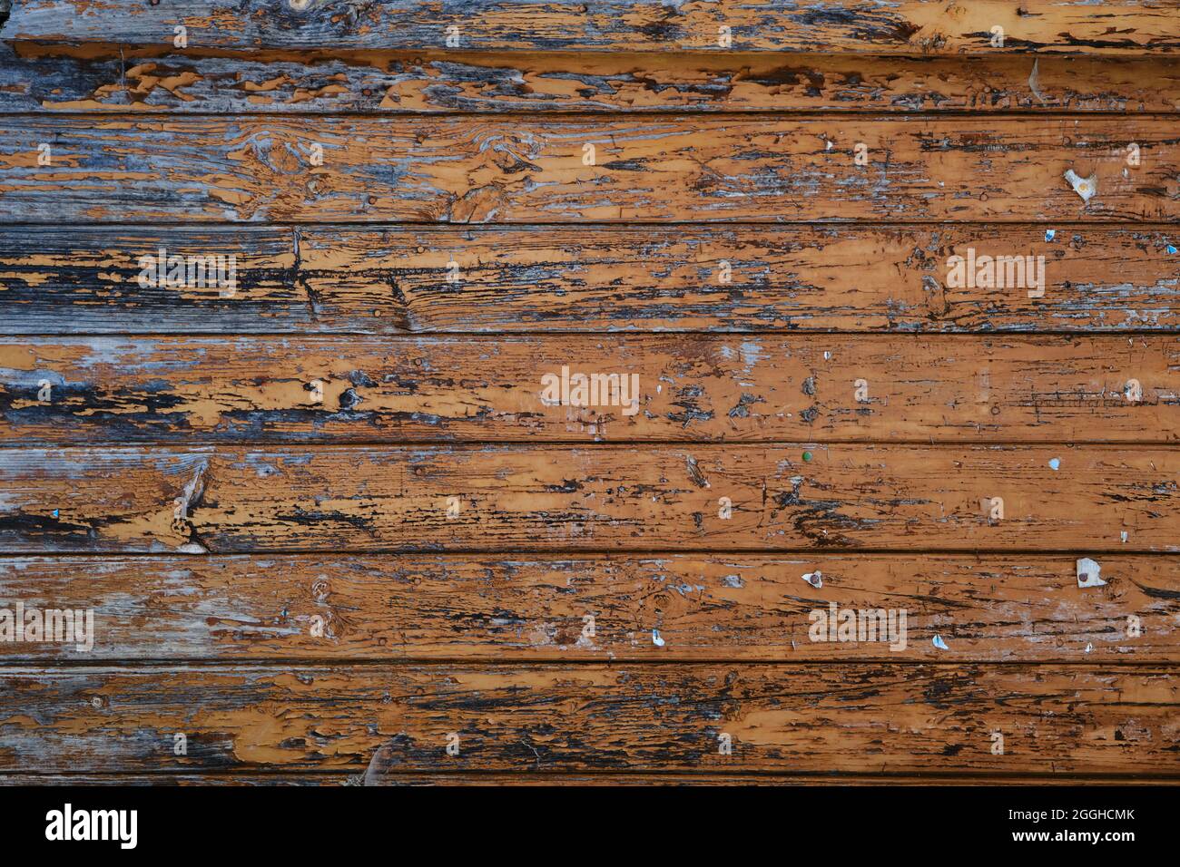 Worn out wood cabin background hi-res stock photography and images - Alamy
